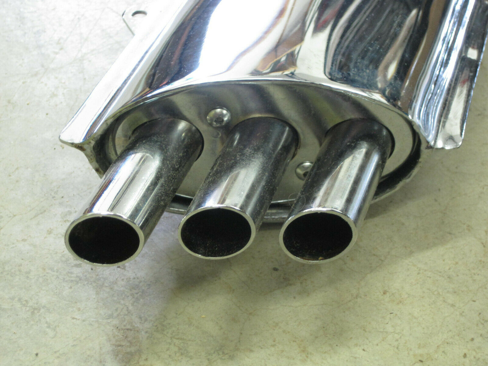Triumph T150 T160 Raygun muffler set Trident 70-9036 832L 832R UK Made ...