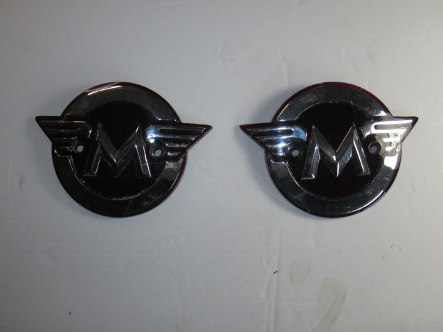 Matchless tank badge set, M round badge plastic 1961 G12 | Steadfast Cycles